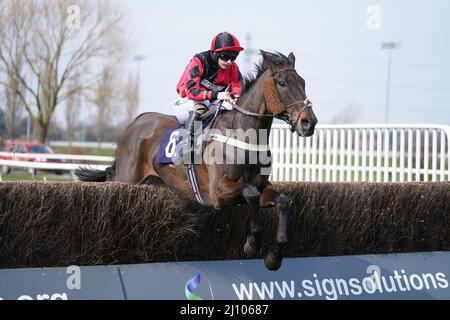 Sean Bowen at Southwell Racecourse. Picture date: Friday February 20 ...