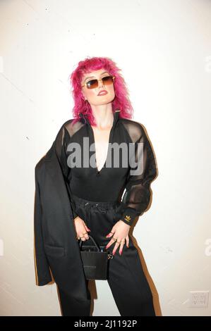 Model Cait Ryan in New York City, photos by Nadja Sayej Stock Photo - Alamy