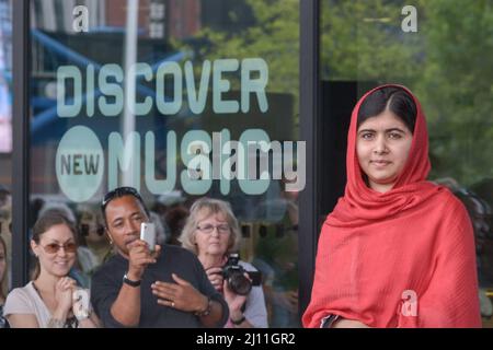 Malala Yousafzai, her father Ziauddin Yousafzai and brother Atal Khan ...