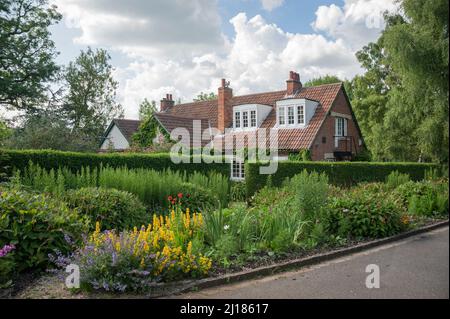 The Kilns, Headington, Oxford, home of author CS Lewis from 1930 until ...
