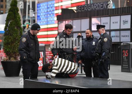 Police officers respond to an Emotionally Disturbed Person (EDP) in ...