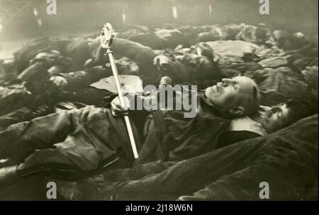 Fascismo - Duce Benito Mussolini - I corpi di Starace, Pavolini ...