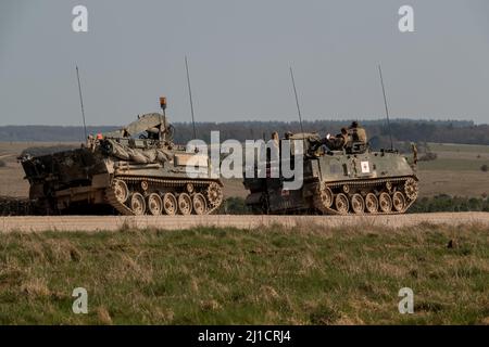 FV434 British Army (REME) Bulldog Armoured Repair Vehicle with 3-ton ...