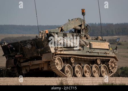 FV434 British Army (REME) Bulldog Armoured Repair Vehicle with 3-ton ...