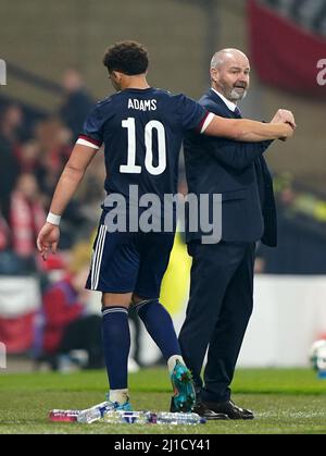 Scotland manager Steve Clarke with Che Adams during a training session ...