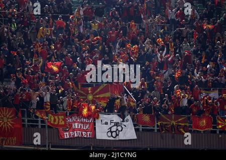 The team of Italy celebrate after the FIFA Women's World Cup France ...