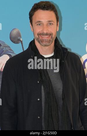 Raoul Bova attends the photocall of Rai tv series Don Matteo 15 at ...