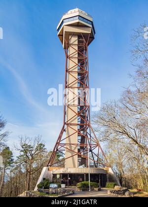 Sunny view of the Hot Springs Mountain Tower at Arkansas Stock Photo ...