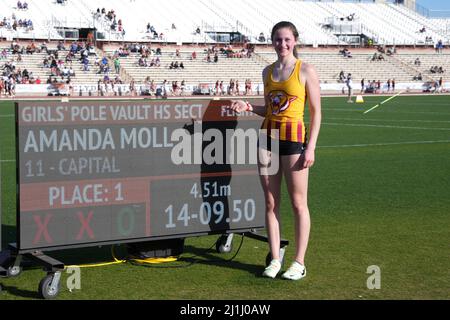 Amanda Moll of Olympia Capital High (Wash.) wins the girls pole vault ...