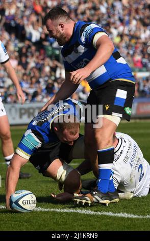 Sam Underhill of England celebrates his try during the Quilter Nations ...