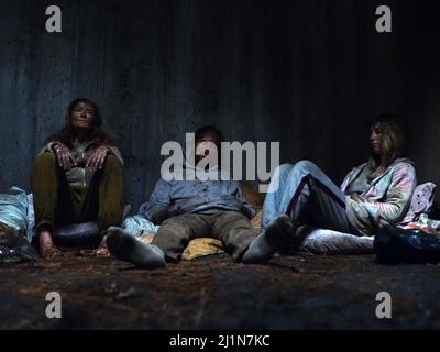 JOHN AND THE HOLE, Jennifer Ehle, 2021. © IFC Films / Courtesy Everett ...