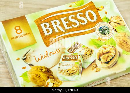 Hamburg, Germany - March 20 2022: 8 Portionen Bresso Walnuss mit ...