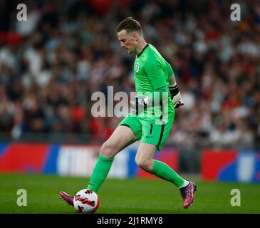 Jordan PICKFORD in action during the FIFA 2022 World Cup group match ...