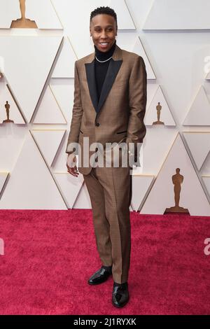 Lena Waithe walking on the red carpet at the 2022 Vanity Fair Oscar ...