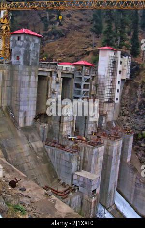 Indian hydropower, Construction of giant hydroelectric dam on Parvati ...