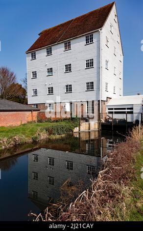 View of Wickhambreaux Water Mill, on the Little Stour, Kent Stock Photo ...
