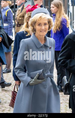 Penelope Knatchbull, Countess Mountbatten of Burma, at the State ...