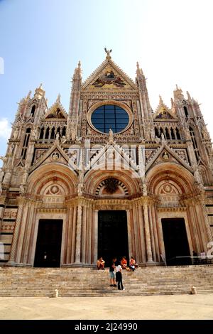 Italian Gothic facade by Giovanni Pisano from XIII century of ...