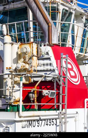 Tug, Dunkirk harbor, Dunkirk, Nord, Hauts-de-France, France Stock Photo ...