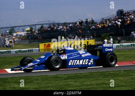 Jacques Laffite (FRA) Ligier JS25 Renault Stock Photo - Alamy
