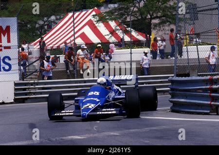 Andrea de Cesaris (ITA) Ligier JS25 Renault Stock Photo - Alamy