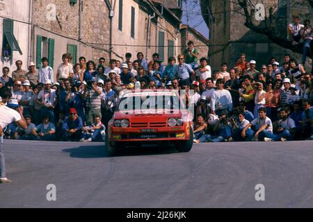 Auguste Tchine Turiani (MC) Pierre Gandolfo (FRA) Opel Manta 400 GrB ...