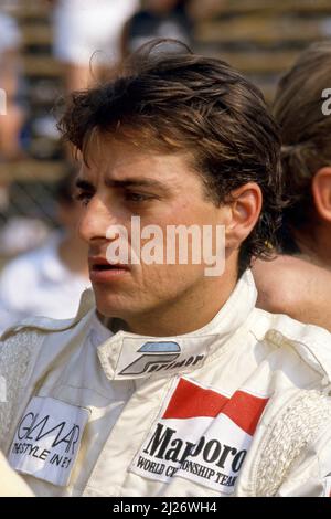 Alessandro Nannini (ITA) Minardi Stock Photo - Alamy