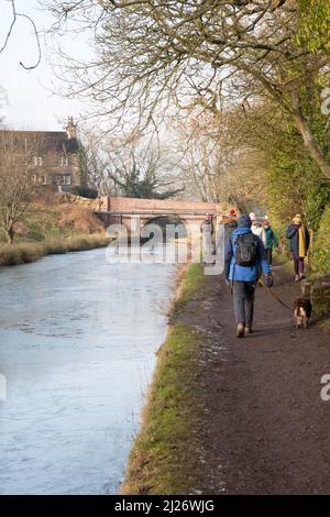 Frozen sections of the Peak Forest Canal in the section between Marple ...