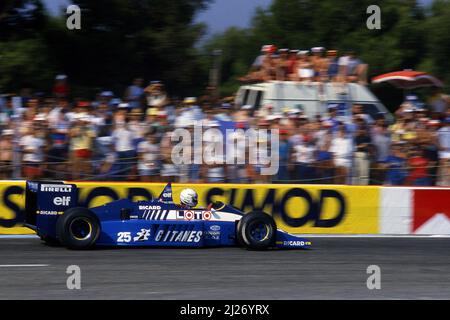 Rene'Arnoux (FRA) Ligier JS27 Renault Stock Photo - Alamy