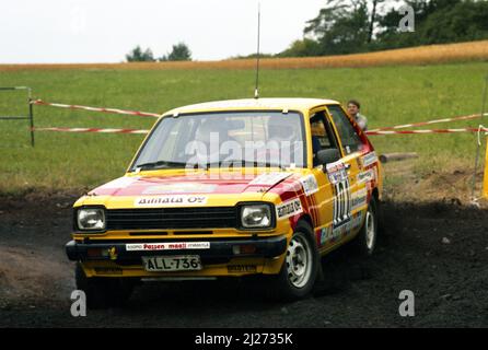 Arto Hakli (FIN) Kari Rissanen (FIN) Toyota Starlet GrA Stock Photo - Alamy