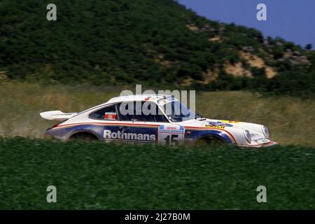 Saeed Al Hajri (QAT) John Spiller (GBR) Porsche 911 SC RS GrB Rothmans ...