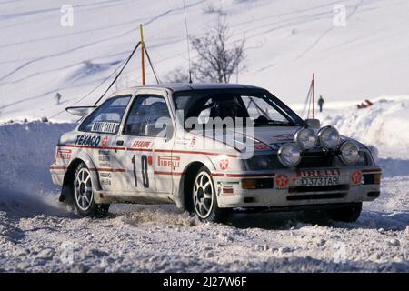 Kalle Grundel (SWE) Terry Harryman (GBR) Ford Sierra XR4X4 GrA Ford ...