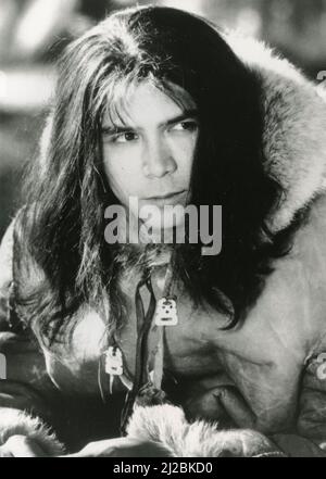 SHADOW OF THE WOLF, Lou Diamond Phillips, 1992. ph: © Triumph Releasing ...