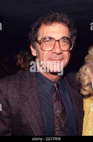 Sydney Pollack Circa 1980's Credit: Ralph Dominguez/MediaPunch Stock ...