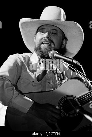 Charlie Daniels performs on Solid Gold, 1982 Credit: Ron Wolfson ...