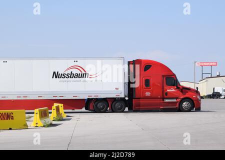 Trucks at Sapp Bros Truck Stop on the east side of Cheyenne Wyoming ...