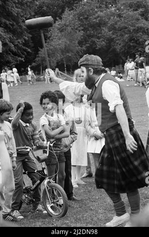 Fete Geoffrey Field Junior School, Exbourne Rd, Reading, West Berkshire ...