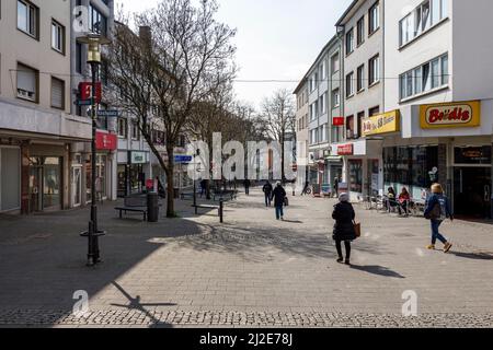 Pedestrian zone Hauptstrasse in Solingen Stock Photo - Alamy