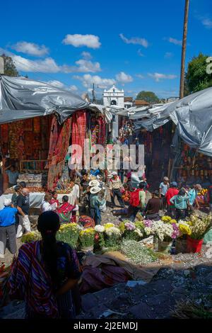 Chichicastenango market Guatemala Stock Photo - Alamy