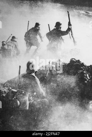 WWI, German Stormtroopers, 1918 Spring Offensive Stock Photo - Alamy