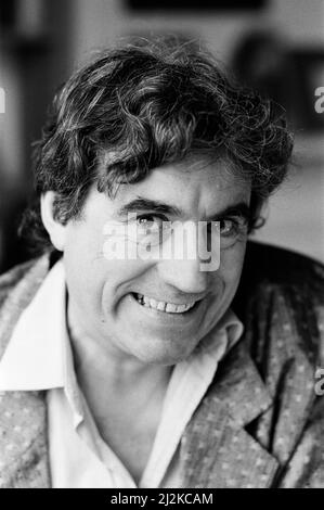 Comedian and actor Terry Jones. 31st March 1987 Stock Photo - Alamy