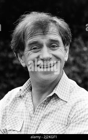 TV presenter Johnny Ball. 6th August 1987 Stock Photo - Alamy