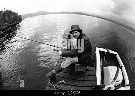 Snooker player Tony Knowles at his house near Lake Windermere in the ...