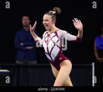 March 31, 2022: Minnesota's Lexy Ramler begins her balance beam routine ...
