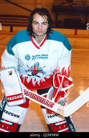 Cardiff Devils netminder Jeff Smith. 5th January 1991 Stock Photo - Alamy
