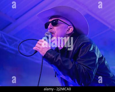 Rob Spragg aka Larry Love of the Alabama 3 and girlfriend Samantha ...