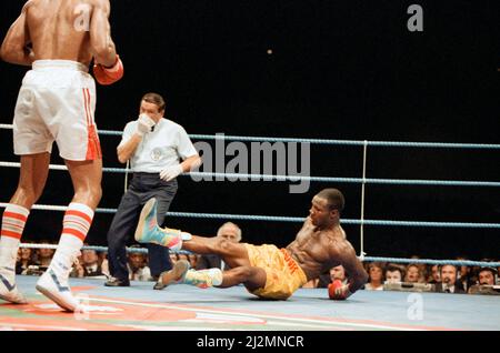 Chris Eubank vs Michael Watson for the WBO middleweight title at Earls ...