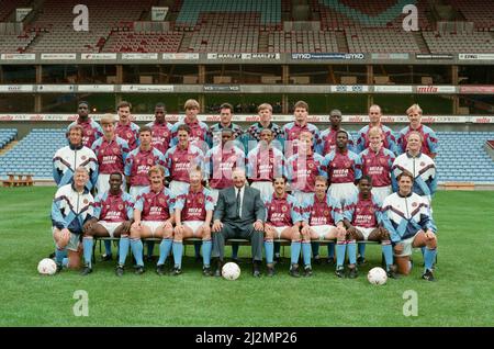 Aston Villa Football Club footballers 1959 Ron Wylie, Vic Crowe ...
