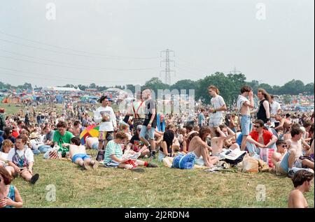 Glastonbury Festival. 27th June 1992 Stock Photo - Alamy