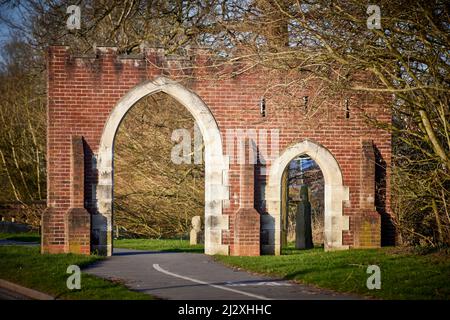 Cottam, Preston, Lancashire. archway on Cottam Way Stock Photo - Alamy